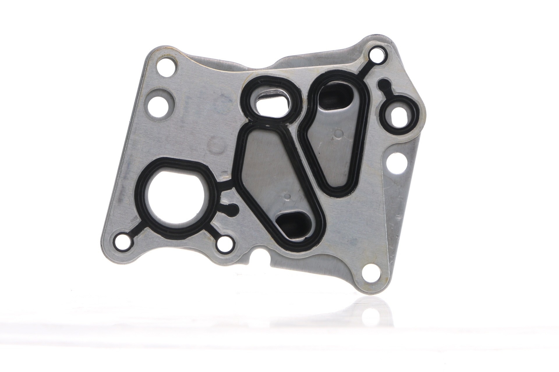 Oil Cooler, engine oil - CLC153000S MAHLE - 2711801010, A2711801010 ...